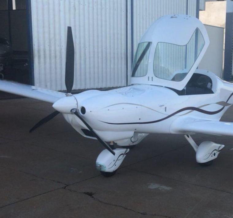 AEROBASTIAN | ULTRALEVE QUASAR LITE A VENDA